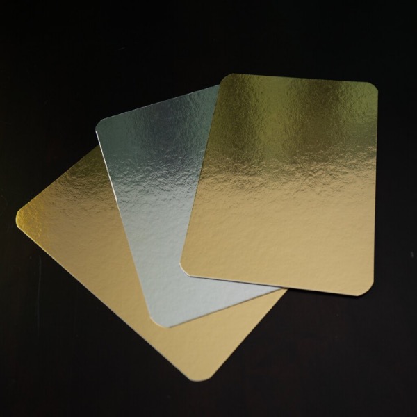 Kala-alusta 16 x 24cm hopea/kulta (550g) 175kpl - Kala-alustat ...